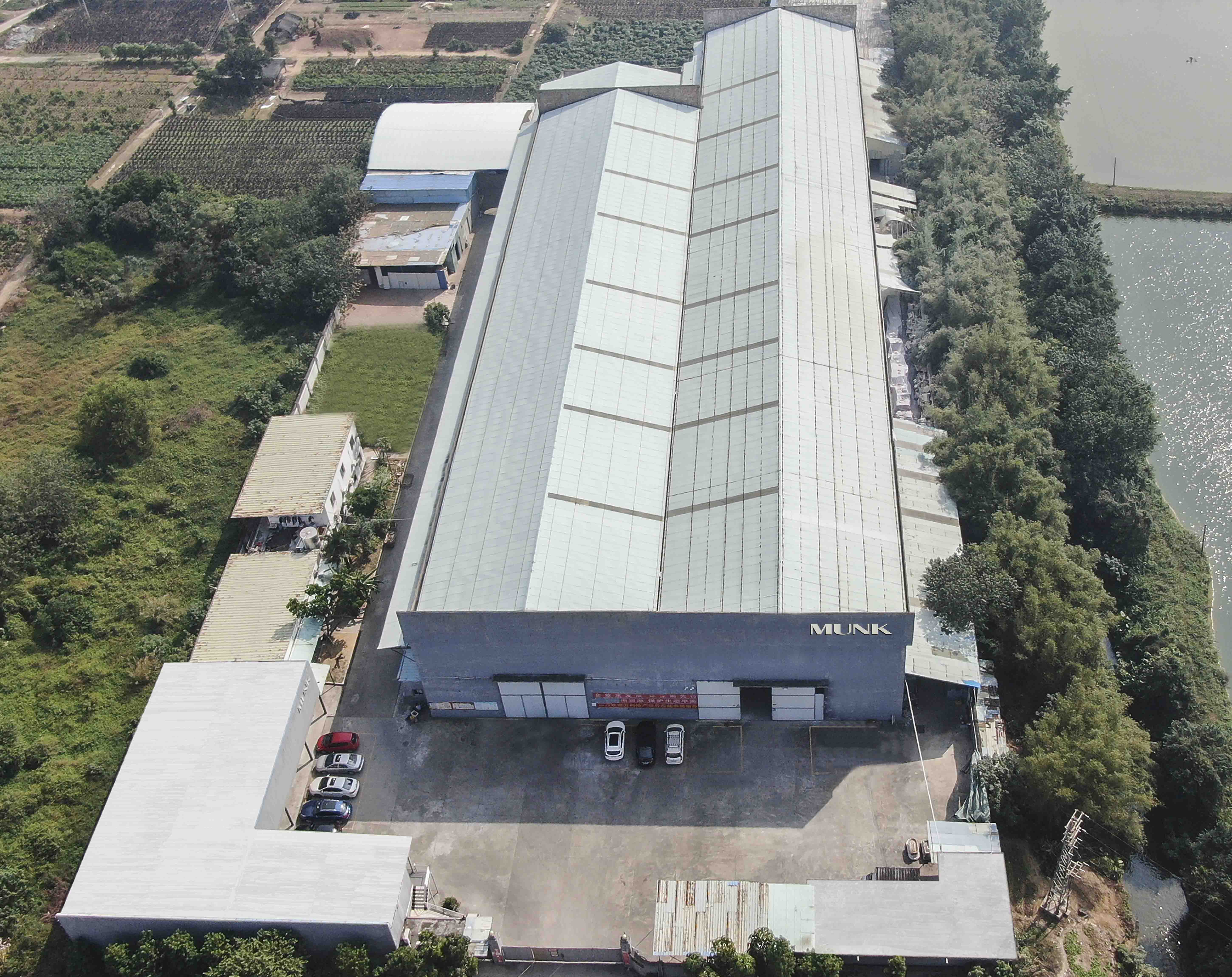 Solid surface bathtubs, solid surface basins, brass faucets ...